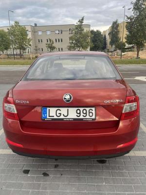 Red Skoda Octavia 2015 in Kaunas, with an engine capacity of 1.20 L and mileage of 145 thousand km for 5900 €, photo 6 on AUTOMOTO.COM.LV