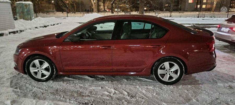 Red Skoda Octavia 2016 in Vilnius, with an engine capacity of 1.97 L and mileage of 105 thousand km for 9999 €, photo 8 on AUTOMOTO.COM.LV