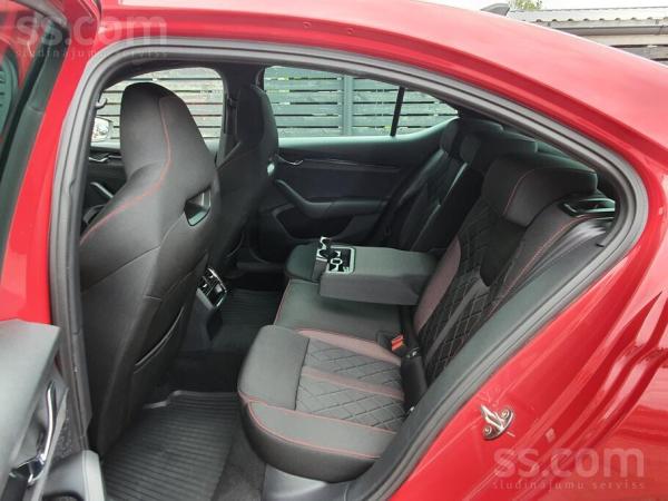 Red Skoda Octavia 2020 in Riga, with an engine capacity of 2.00 L and mileage of 163 thousand km for 22500 €, photo 9 on AUTOMOTO.COM.LV