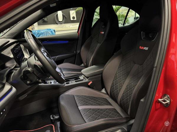 Red Skoda Octavia 2020 in Vilnius, with an engine capacity of 1.40 L and mileage of 44 thousand km for 23444 €, photo 9 on AUTOMOTO.COM.LV