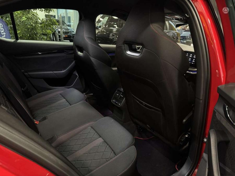 Red Skoda Octavia 2020 in Vilnius, with an engine capacity of 1.40 L and mileage of 44 thousand km for 23444 €, photo 14 on AUTOMOTO.COM.LV