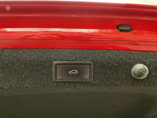 Red Skoda Octavia 2022 in Kaunas, with an engine capacity of 1.00 L and mileage of 171 thousand km for 12900 €, photo 10 on AUTOMOTO.COM.LV