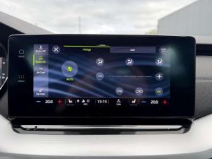 Sarkans Skoda Octavia 2022 Kauņa, ar dzinēja tilpumu 1.00 L un nobraukumu 171 tūkst. km par 12500 €, foto 37 vietnē AUTOMOTO.COM.LV