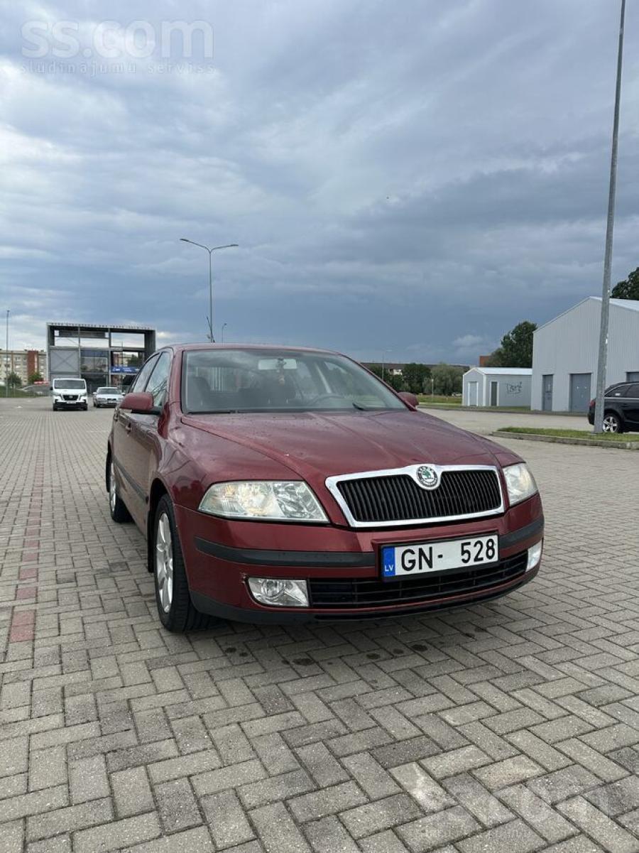 Sarkans Skoda Octavia 2007 Rīga, ar dzinēja tilpumu 2.00 L un nobraukumu 307 tūkst. km par 1800 €, foto 1 vietnē AUTOMOTO.COM.LV