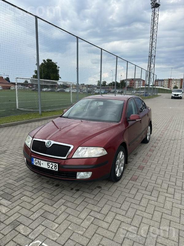 Red Skoda Octavia 2007 in Riga, with an engine capacity of 2.00 L and mileage of 307 thousand km for 1800 €, photo 3 on AUTOMOTO.COM.LV