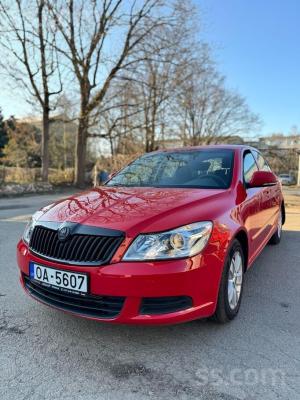 Sarkans Skoda Octavia 2012 Rīga, ar dzinēja tilpumu 1.60 L un nobraukumu 269 tūkst. km par 14600 €, foto 1 vietnē AUTOMOTO.COM.LV