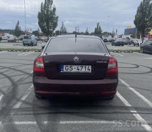 Красный Шкода Октавия 2012 в Рига, объемом двигателя 1.60 л и пробегом 410 тыс. км за 2800 €, фото 12 на AUTOMOTO.COM.LV