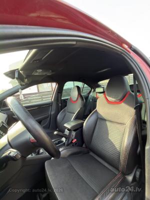 Red Skoda Octavia 2014 in Valga, with an engine capacity of 2.00 L and mileage of 197 thousand km for 8500 €, photo 9 on AUTOMOTO.COM.LV
