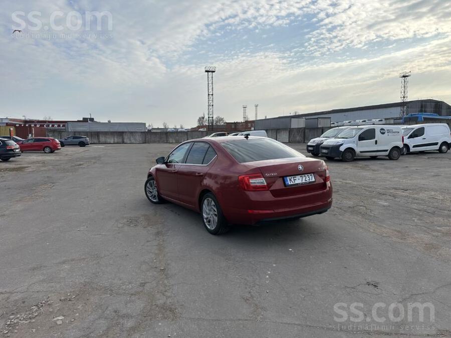 Красный Шкода Октавия 2014 в Рига, объемом двигателя 2.00 л и пробегом 240 тыс. км за 5700 €, фото 5 на AUTOMOTO.COM.LV