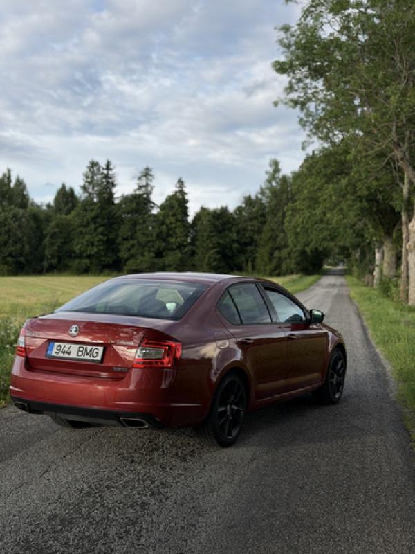 Sarkans Skoda Octavia 2014 Valga, ar dzinēja tilpumu 2.00 L un nobraukumu 201 tūkst. km par 7999 €, foto 2 vietnē AUTOMOTO.COM.LV