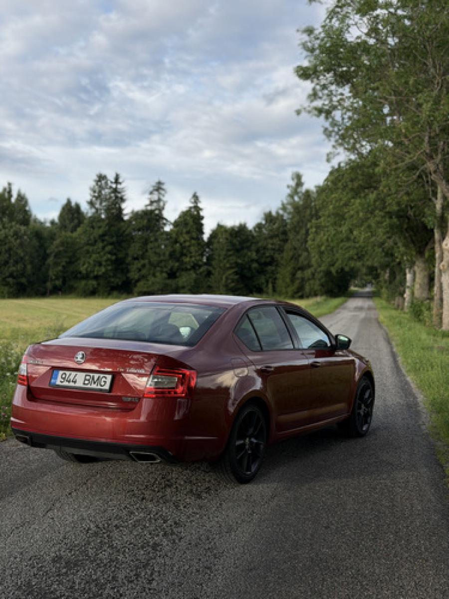 Sarkans Skoda Octavia 2014 Valga, ar dzinēja tilpumu 2.00 L un nobraukumu 201 tūkst. km par 7999 €, foto 3 vietnē AUTOMOTO.COM.LV
