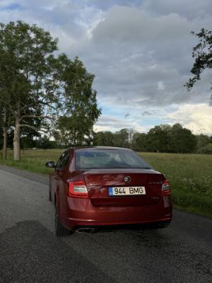 Sarkans Skoda Octavia 2014 Valga, ar dzinēja tilpumu 2.00 L un nobraukumu 201 tūkst. km par 7999 €, foto 7 vietnē AUTOMOTO.COM.LV