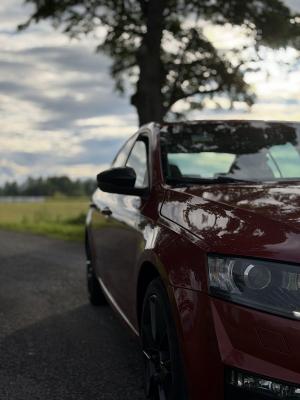 Sarkans Skoda Octavia 2014 Valga, ar dzinēja tilpumu 2.00 L un nobraukumu 201 tūkst. km par 7999 €, foto 11 vietnē AUTOMOTO.COM.LV