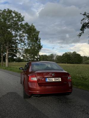 Sarkans Skoda Octavia 2014 Valga, ar dzinēja tilpumu 2.00 L un nobraukumu 201 tūkst. km par 7999 €, foto 13 vietnē AUTOMOTO.COM.LV