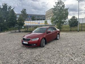 Красный Шкода Октавия 2014 в Рига, объемом двигателя 2.00 л и пробегом 243 тыс. км за 5900 €, фото 4 на AUTOMOTO.COM.LV