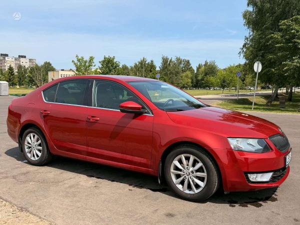Red Skoda Octavia 2015 in Telschi, with an engine capacity of 1.40 L and mileage of 119 thousand km for 7700 €, photo 3 on AUTOMOTO.COM.LV