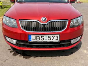 Sarkans Skoda Octavia 2015 Telšiai, ar dzinēja tilpumu 1.40 L un nobraukumu 119 tūkst. km par 7700 €, foto 6 vietnē AUTOMOTO.COM.LV