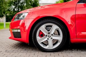 Sarkans Skoda Octavia 2015 Pērnava, ar dzinēja tilpumu 2.00 L un nobraukumu 213 tūkst. km par 8950 €, foto 12 vietnē AUTOMOTO.COM.LV