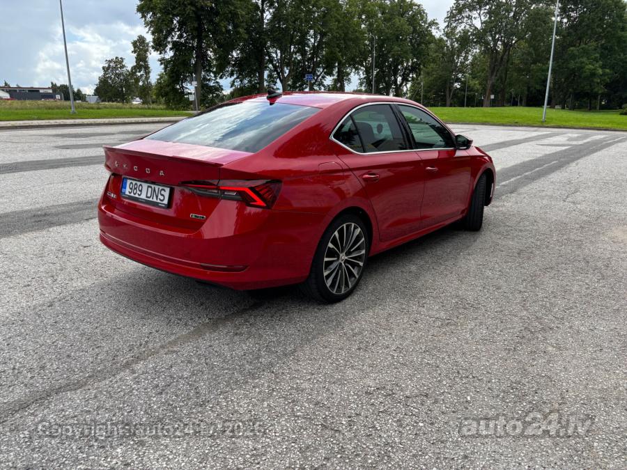 Sarkans Skoda Octavia 2021 Tallina, ar dzinēja tilpumu 1.50 L un nobraukumu 79 tūkst. km par 18500 €, foto 6 vietnē AUTOMOTO.COM.LV