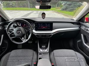 Sarkans Skoda Octavia 2021 Tallina, ar dzinēja tilpumu 1.50 L un nobraukumu 79 tūkst. km par 18500 €, foto 14 vietnē AUTOMOTO.COM.LV
