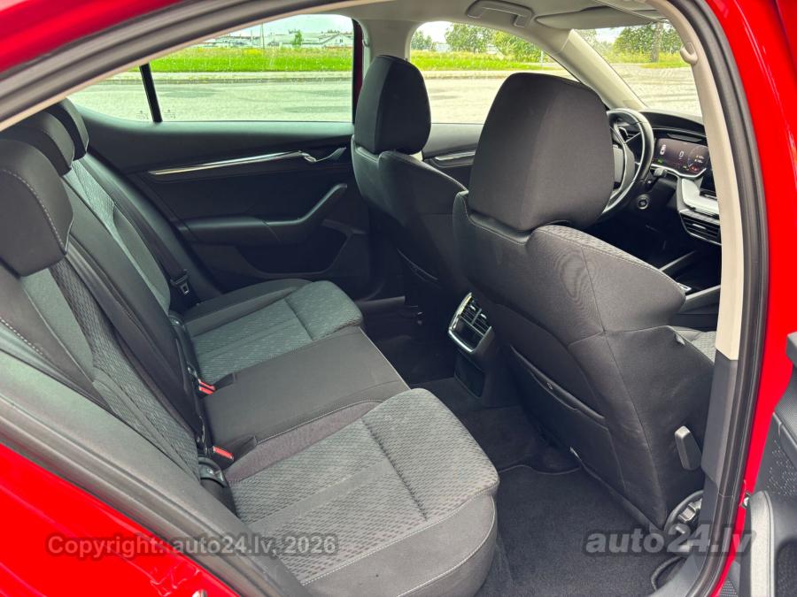 Sarkans Skoda Octavia 2021 Tallina, ar dzinēja tilpumu 1.50 L un nobraukumu 79 tūkst. km par 18500 €, foto 16 vietnē AUTOMOTO.COM.LV