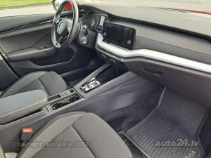 Красный Шкода Октавия 2021 в Таллин, объемом двигателя 1.00 л и пробегом 180 тыс. км за 13500 €, фото 8 на AUTOMOTO.COM.LV