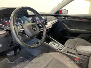 Red Skoda Octavia 2022 in Tallinn, with an engine capacity of 1.50 L and mileage of 137 thousand km for 13990 €, photo 13 on AUTOMOTO.COM.LV