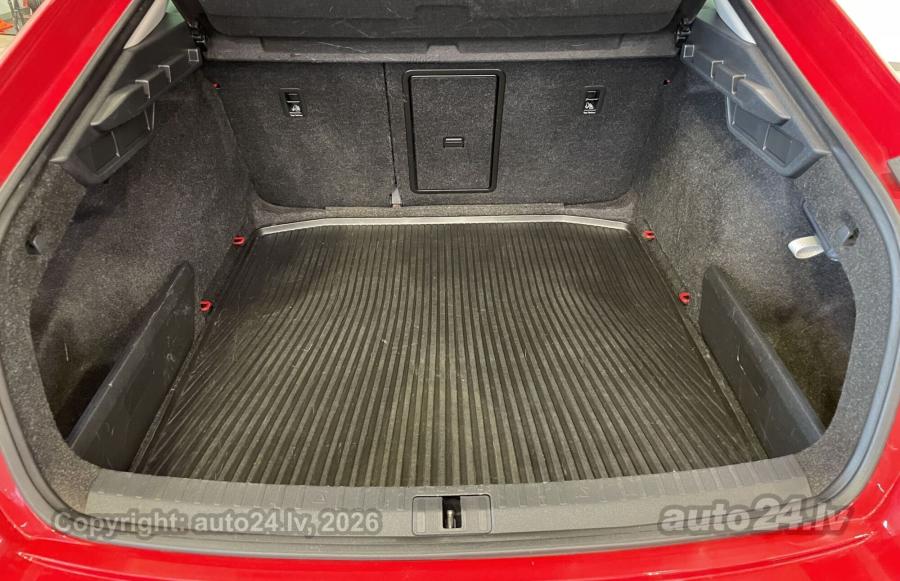 Red Skoda Octavia 2022 in Tallinn, with an engine capacity of 1.50 L and mileage of 137 thousand km for 13990 €, photo 19 on AUTOMOTO.COM.LV