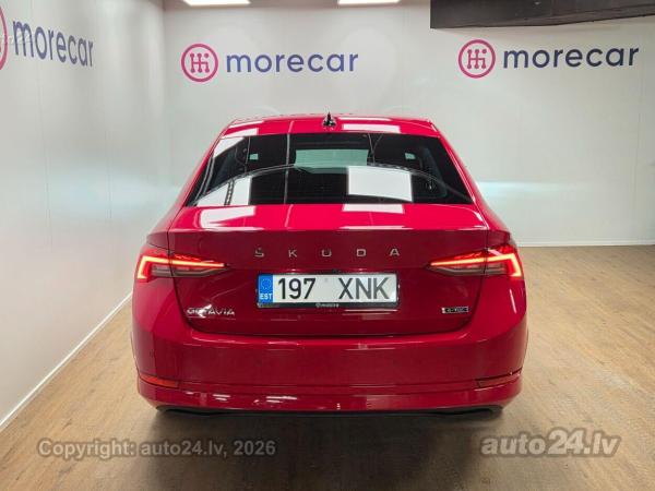 Sarkans Skoda Octavia 2023 Tallina, ar dzinēja tilpumu 1.50 L un nobraukumu 44 tūkst. km par 22900 €, foto 5 vietnē AUTOMOTO.COM.LV
