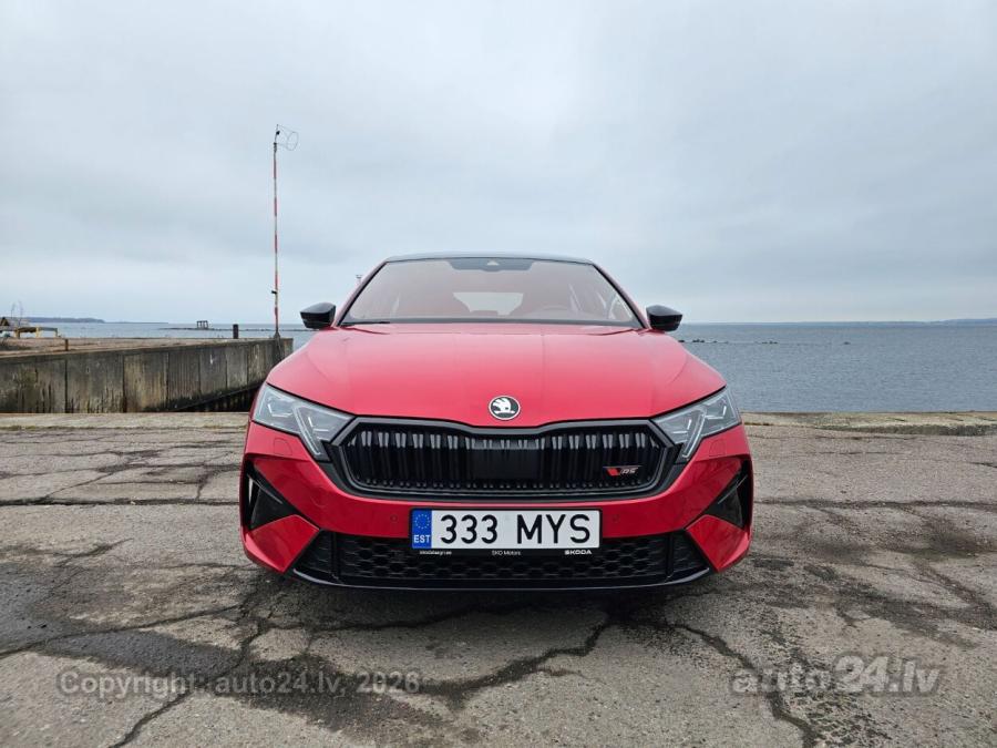 Red Skoda Octavia 2024 in Tallinn, with an engine capacity of 2.00 L and mileage of 17 thousand km for 40900 €, photo 22 on AUTOMOTO.COM.LV