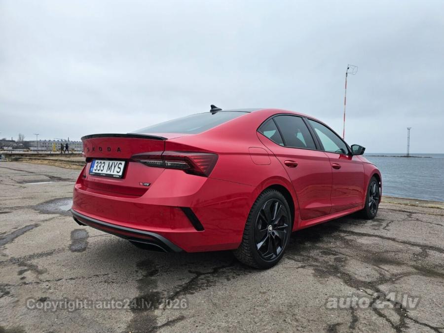 Red Skoda Octavia 2024 in Tallinn, with an engine capacity of 2.00 L and mileage of 17 thousand km for 40900 €, photo 25 on AUTOMOTO.COM.LV