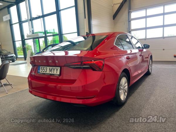 Red Skoda Octavia 2024 in Rakvere, with an engine capacity of 2.00 L and mileage of 66 thousand km for 24500 €, photo 4 on AUTOMOTO.COM.LV