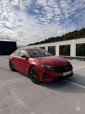 Sarkans Skoda Octavia 2024 Viļņa, ar dzinēja tilpumu 1.98 L un nobraukumu 31 tūkst. km par 33000 €, foto 7 vietnē AUTOMOTO.COM.LV