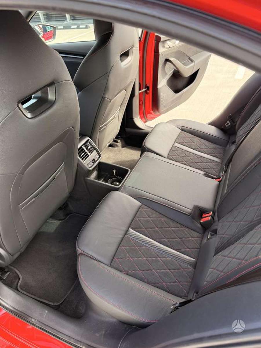 Red Skoda Octavia 2024 in Vilnius, with an engine capacity of 1.98 L and mileage of 31 thousand km for 33000 €, photo 18 on AUTOMOTO.COM.LV