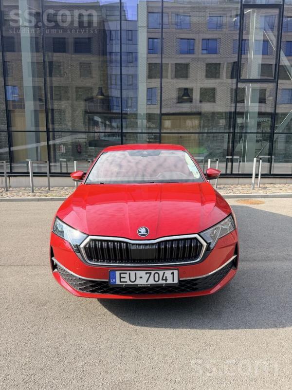 Sarkans Skoda Octavia 2024 Rīga, ar dzinēja tilpumu 1.50 L un nobraukumu 14 tūkst. km par 27900 €, foto 1 vietnē AUTOMOTO.COM.LV