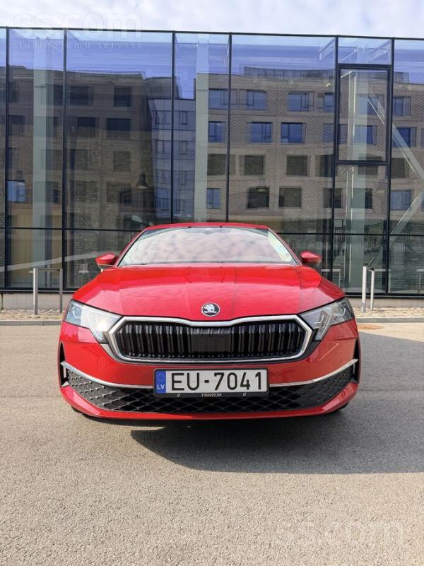 Sarkans Skoda Octavia 2024 Rīga, ar dzinēja tilpumu 1.50 L un nobraukumu 14 tūkst. km par 27900 €, foto 3 vietnē AUTOMOTO.COM.LV