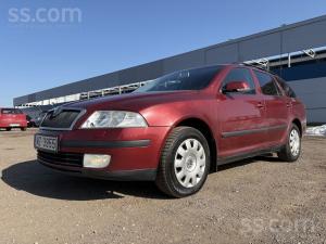 Red Skoda Octavia 2006 in Daugavpils, with an engine capacity of 1.60 L and mileage of 340 thousand km for 1150 €, photo  on AUTOMOTO.COM.LV