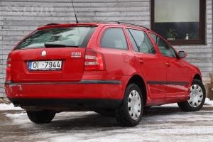 Red Skoda Octavia 2007 in Valmiera, with an engine capacity of 1.90 L and mileage of 0 thousand km for 2400 €, photo 3 on AUTOMOTO.COM.LV