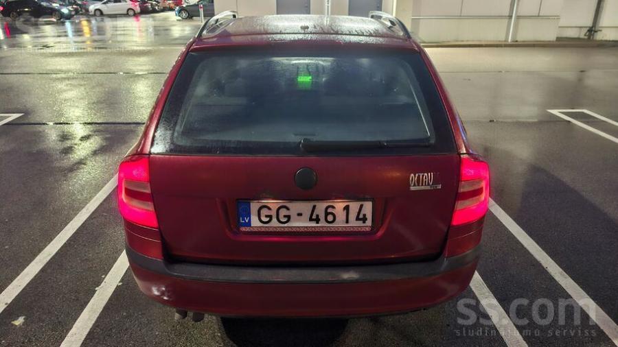 Sarkans Skoda Octavia 2007 Rīga, ar dzinēja tilpumu 1.90 L un nobraukumu 475 tūkst. km par 1300 €, foto 2 vietnē AUTOMOTO.COM.LV