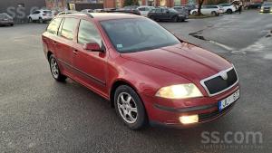Sarkans Skoda Octavia 2007 Rīga, ar dzinēja tilpumu 2.00 L un nobraukumu 276 tūkst. km par 1650 €, foto 3 vietnē AUTOMOTO.COM.LV