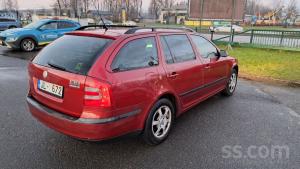 Sarkans Skoda Octavia 2007 Rīga, ar dzinēja tilpumu 2.00 L un nobraukumu 276 tūkst. km par 1650 €, foto 4 vietnē AUTOMOTO.COM.LV