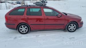Red Skoda Octavia 2007 in Jelgava, with an engine capacity of 2.00 L and mileage of 276 thousand km for 1350 €, photo 5 on AUTOMOTO.COM.LV