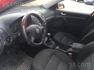 Sarkans Skoda Octavia 2007 Rīga, ar dzinēja tilpumu 2.00 L un nobraukumu 0 tūkst. km par 1450 €, foto 9 vietnē AUTOMOTO.COM.LV