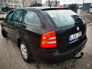 Красный Шкода Октавия 2007 в Вильнюс, объемом двигателя 1.90 л и пробегом 286 тыс. км за 1850 €, фото 25 на AUTOMOTO.COM.LV