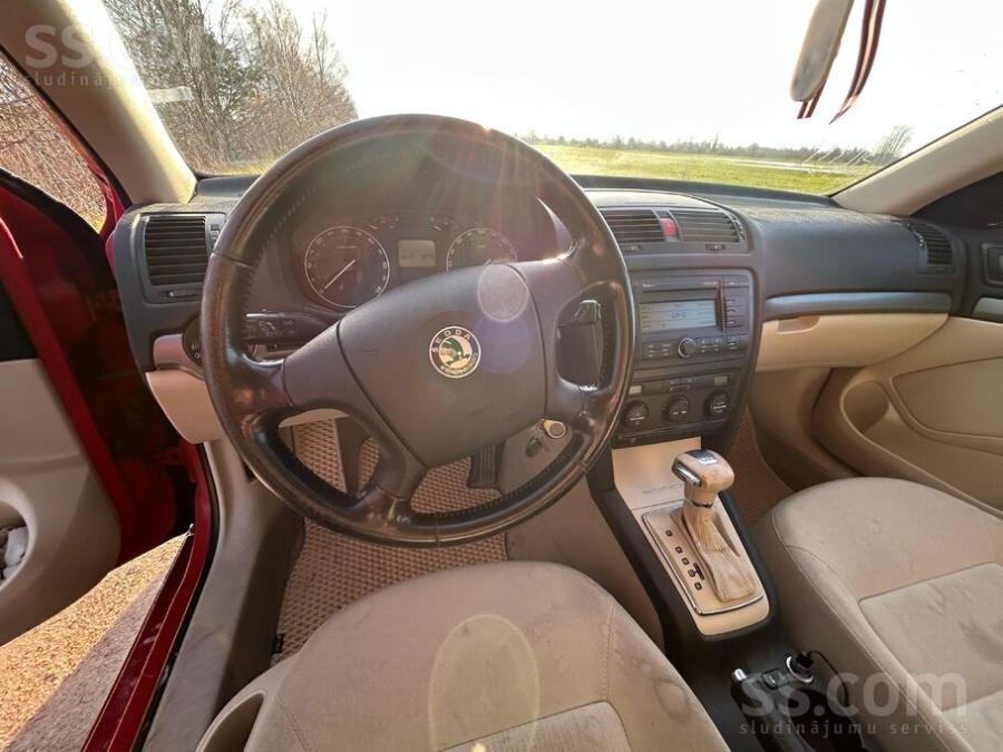 Red Skoda Octavia 2007 in Liepaja, with an engine capacity of 1.90 L and mileage of 209 thousand km for 1700 €, photo 6 on AUTOMOTO.COM.LV
