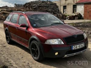Red Skoda Octavia 2008 in Jekabpils, with an engine capacity of 2.00 L and mileage of 289 thousand km for 2200 €, photo 2 on AUTOMOTO.COM.LV