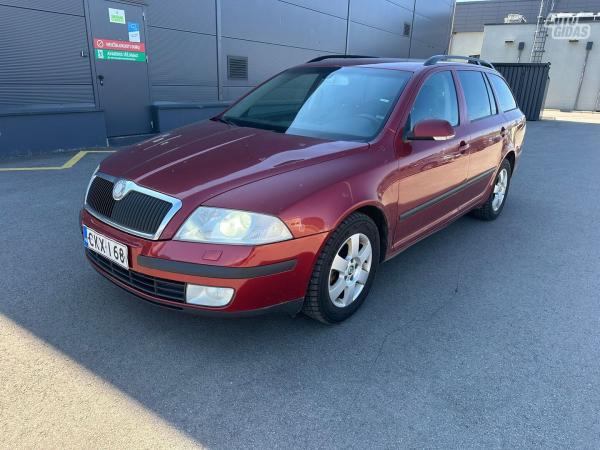 Red Skoda Octavia 2008 in Kaunas, with an engine capacity of 2.00 L and mileage of 407 thousand km for 1550 €, photo 1 on AUTOMOTO.COM.LV