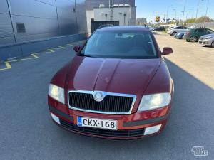 Sarkans Skoda Octavia 2008 Kauņa, ar dzinēja tilpumu 2.00 L un nobraukumu 407 tūkst. km par 1550 €, foto 3 vietnē AUTOMOTO.COM.LV