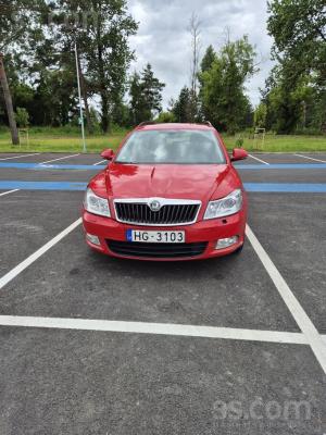 Red Skoda Octavia 2008 in Riga, with an engine capacity of 2.00 L and mileage of 373 thousand km for 3500 €, photo 6 on AUTOMOTO.COM.LV