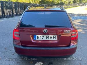 Sarkans Skoda Octavia 2008 Tallina, ar dzinēja tilpumu 2.00 L un nobraukumu 340 tūkst. km par 2599 €, foto 6 vietnē AUTOMOTO.COM.LV